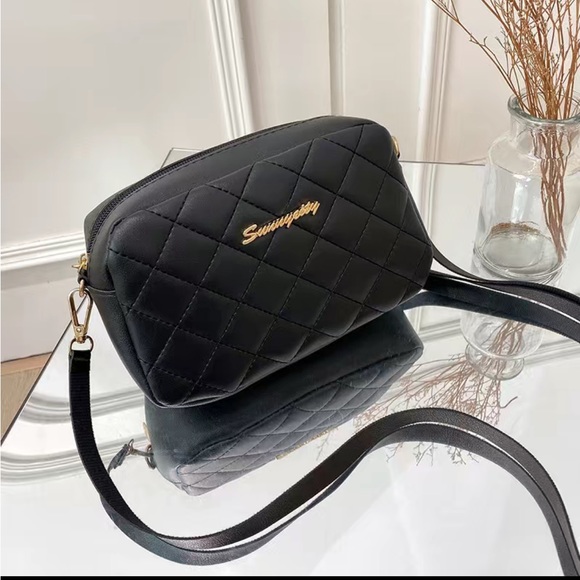 Sunny City | Bags | Nwt Sunny City Argyle Quilted Crossbody Bag | Poshmark